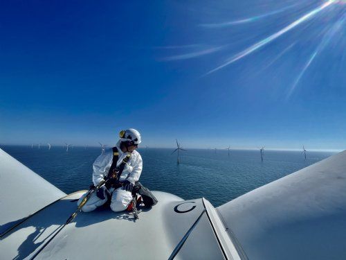 Flex Wind - Wind Turbine Installation, Maintenance, and Repair - Flex ...