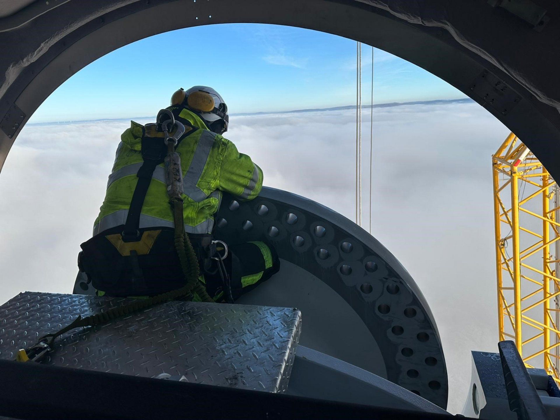 Flex Wind - Wind Turbine Installation, Maintenance, and Repair - Flex ...